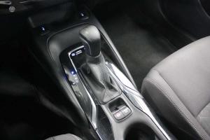 Grey Toyota Corolla 2021 in Kaunas, with an engine capacity of 1.20 L and mileage of 113 thousand km for 14900 €, photo 28 on AUTOMOTO.COM.LV