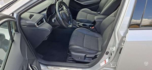Pelēks Toyota Corolla 2021 Panevēža, ar dzinēja tilpumu 1.99 L un nobraukumu 185 tūkst. km par 14700 €, foto 9 vietnē AUTOMOTO.COM.LV