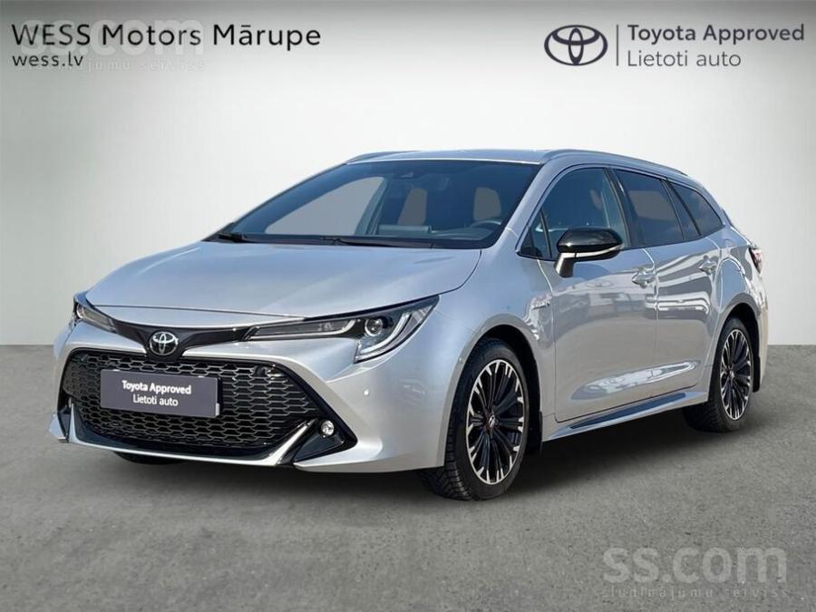 Grey Toyota Corolla 2021 in Riga, with an engine capacity of 2.00 L and mileage of 122 thousand km for 25990 €, photo 1 on AUTOMOTO.COM.LV
