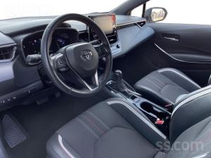 Grey Toyota Corolla 2021 in Riga, with an engine capacity of 2.00 L and mileage of 122 thousand km for 25990 €, photo 12 on AUTOMOTO.COM.LV