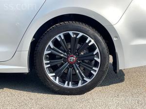 Grey Toyota Corolla 2021 in Riga, with an engine capacity of 2.00 L and mileage of 122 thousand km for 25990 €, photo 16 on AUTOMOTO.COM.LV
