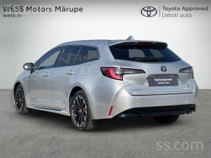 Grey Toyota Corolla 2021 in Riga, with an engine capacity of 2.00 L and mileage of 122 thousand km for 25990 €, photo 18 on AUTOMOTO.COM.LV