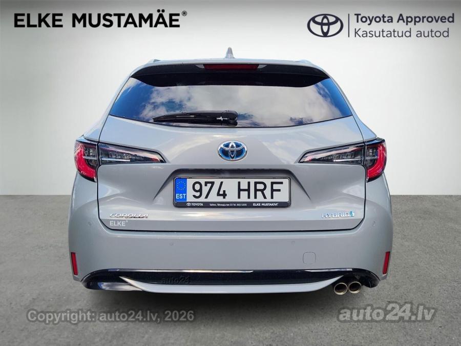 Grey Toyota Corolla 2021 in Tallinn, with an engine capacity of 1.99 L and mileage of 114 thousand km for 20995 €, photo 5 on AUTOMOTO.COM.LV