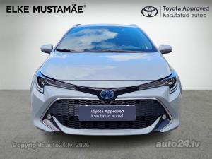 Grey Toyota Corolla 2021 in Tallinn, with an engine capacity of 1.99 L and mileage of 114 thousand km for 20995 €, photo 6 on AUTOMOTO.COM.LV