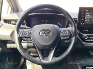 Grey Toyota Corolla 2021 in Tallinn, with an engine capacity of 1.99 L and mileage of 114 thousand km for 20995 €, photo 13 on AUTOMOTO.COM.LV