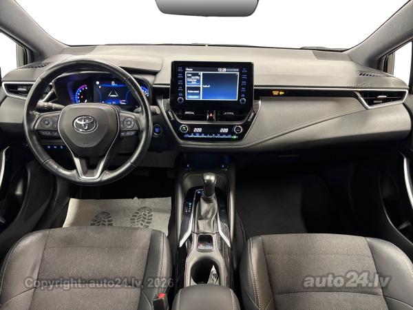 Pelēks Toyota Corolla 2021 Tartu, ar dzinēja tilpumu 1.20 L un nobraukumu 43 tūkst. km par 17990 €, foto 9 vietnē AUTOMOTO.COM.LV
