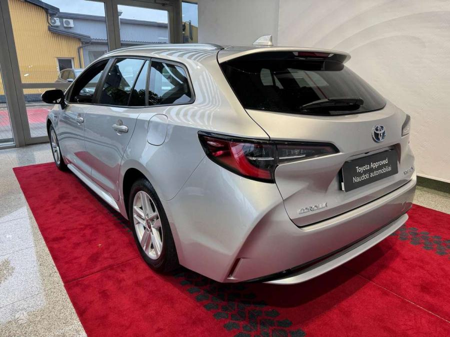 Серый Тойота Королла 2021 в Шяуляй, объемом двигателя 1.80 л и пробегом 113 тыс. км за 18300 €, фото 7 на AUTOMOTO.COM.LV