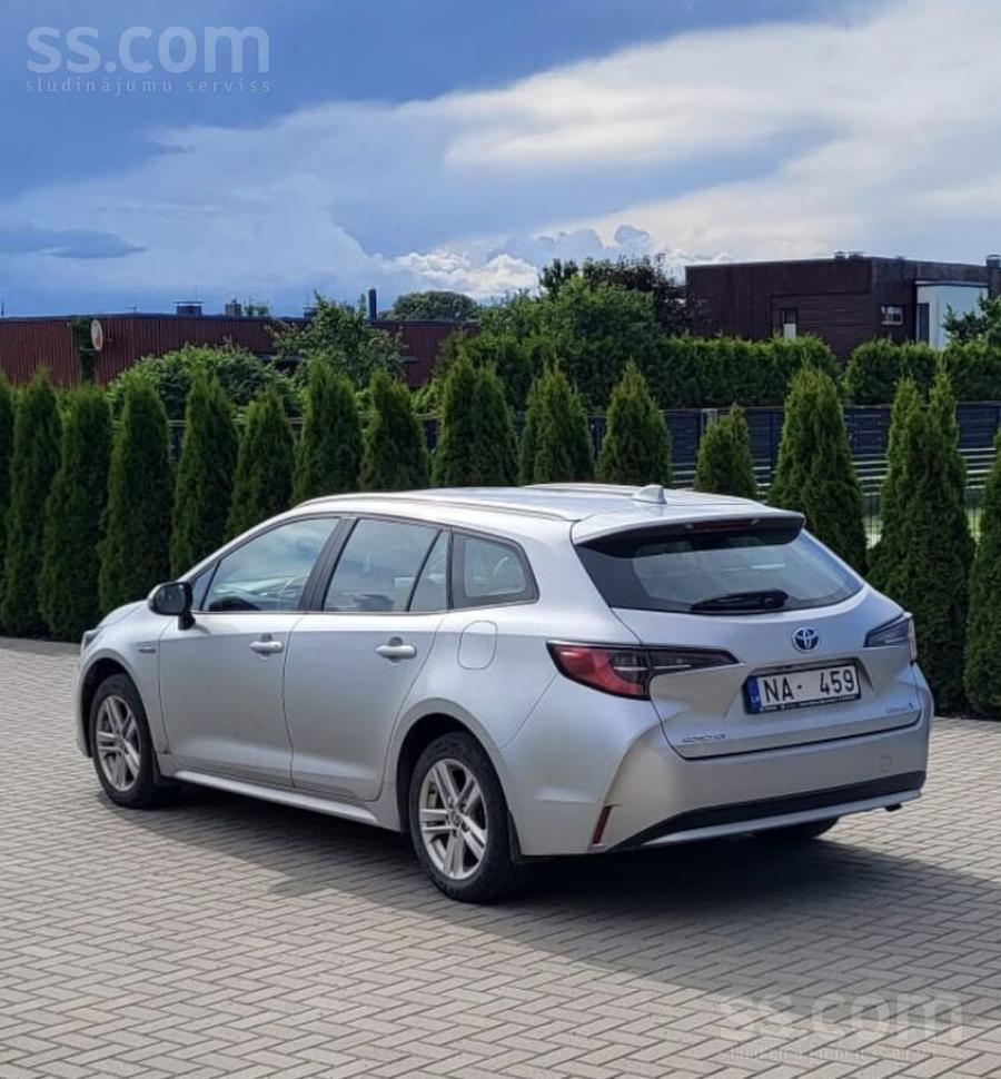 Pelēks Toyota Corolla 2021 Rīga, ar dzinēja tilpumu 1.80 L un nobraukumu 159 tūkst. km par 13500 €, foto 1 vietnē AUTOMOTO.COM.LV