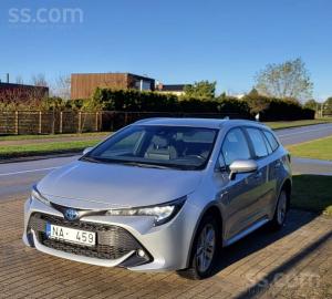 Pelēks Toyota Corolla 2021 Rīga, ar dzinēja tilpumu 1.80 L un nobraukumu 159 tūkst. km par 13500 €, foto 3 vietnē AUTOMOTO.COM.LV