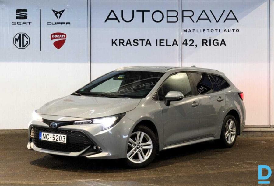 Pelēks Toyota Corolla 2022 Rīga, ar dzinēja tilpumu 1.80 L un nobraukumu 82 tūkst. km par 18000 €, foto 1 vietnē AUTOMOTO.COM.LV