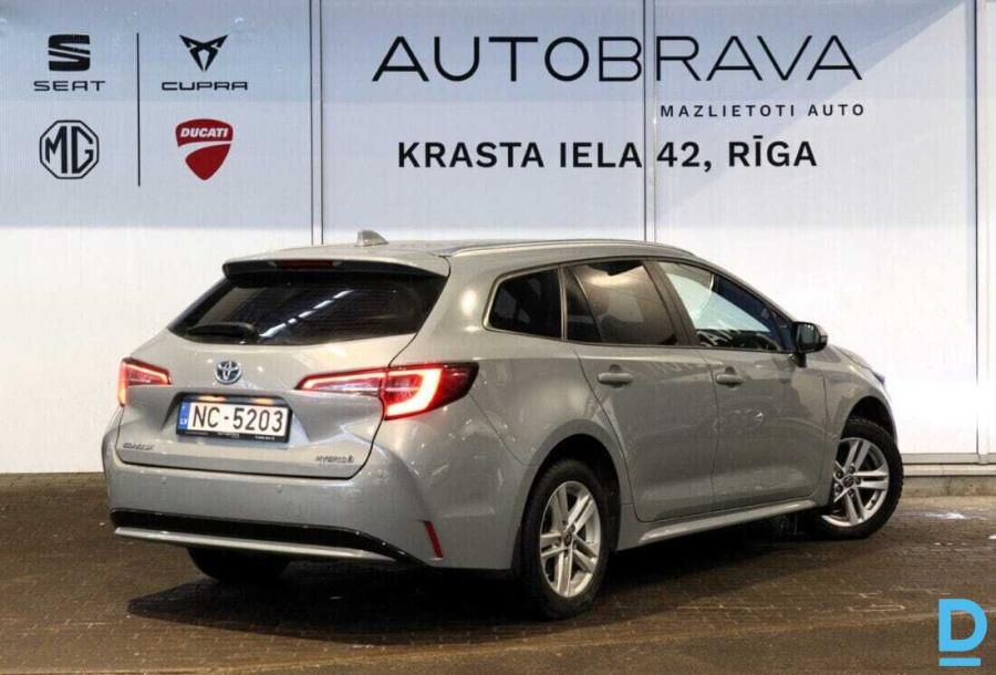 Pelēks Toyota Corolla 2022 Rīga, ar dzinēja tilpumu 1.80 L un nobraukumu 82 tūkst. km par 18000 €, foto 2 vietnē AUTOMOTO.COM.LV
