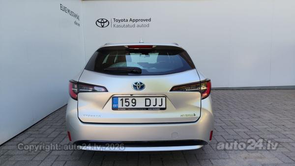 Pelēks Toyota Corolla 2022 Tallina, ar dzinēja tilpumu 1.80 L un nobraukumu 36 tūkst. km par 21995 €, foto 4 vietnē AUTOMOTO.COM.LV