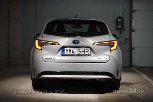 Pelēks Toyota Corolla 2022 Tallina, ar dzinēja tilpumu 1.80 L un nobraukumu 54 tūkst. km par 19990 €, foto 7 vietnē AUTOMOTO.COM.LV