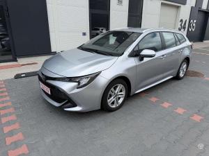 Grey Toyota Corolla 2022 in Vilnius, with an engine capacity of 1.80 L and mileage of 95 thousand km for 18900 €, photo  on AUTOMOTO.COM.LV