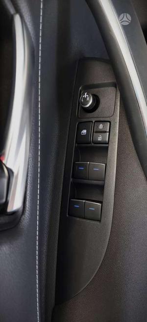 Pelēks Toyota Corolla 2022 Kauņa, ar dzinēja tilpumu 1.80 L un nobraukumu 91 tūkst. km par 18750 €, foto 27 vietnē AUTOMOTO.COM.LV