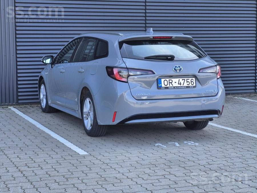 Pelēks Toyota Corolla 2022 Rīga, ar dzinēja tilpumu 1.80 L un nobraukumu 103 tūkst. km par 17750 €, foto 7 vietnē AUTOMOTO.COM.LV