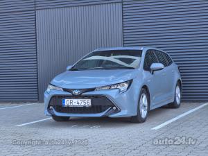 Grey Toyota Corolla 2022 in Riga, with an engine capacity of 1.80 L and mileage of 103 thousand km for 16900 €, photo  on AUTOMOTO.COM.LV