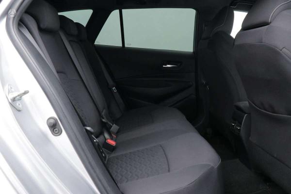 Pelēks Toyota Corolla 2022 Viļņa, ar dzinēja tilpumu 1.20 L un nobraukumu 118 tūkst. km par 16900 €, foto 11 vietnē AUTOMOTO.COM.LV