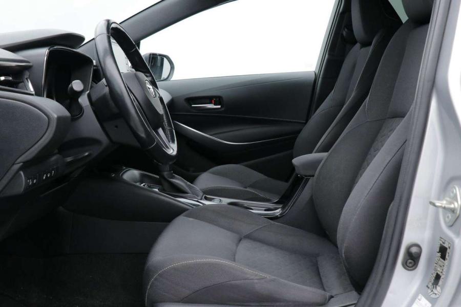 Pelēks Toyota Corolla 2022 Viļņa, ar dzinēja tilpumu 1.20 L un nobraukumu 118 tūkst. km par 16900 €, foto 13 vietnē AUTOMOTO.COM.LV