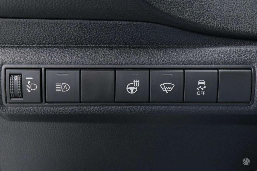 Pelēks Toyota Corolla 2022 Viļņa, ar dzinēja tilpumu 1.20 L un nobraukumu 118 tūkst. km par 16900 €, foto 22 vietnē AUTOMOTO.COM.LV