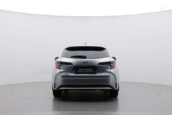 Toyota Corolla 2022 Viļņa vietnē Pelēks Toyota Corolla 2022 Viļņa, ar dzinēja tilpumu 1.20 L un nobraukumu 118 tūkst. km par 16900 €, foto 6 vietnē AUTOMOTO.COM.LV