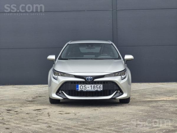 Pelēks Toyota Corolla 2022 Rīga, ar dzinēja tilpumu 1.80 L un nobraukumu 110 tūkst. km par 16800 €, foto 3 vietnē AUTOMOTO.COM.LV