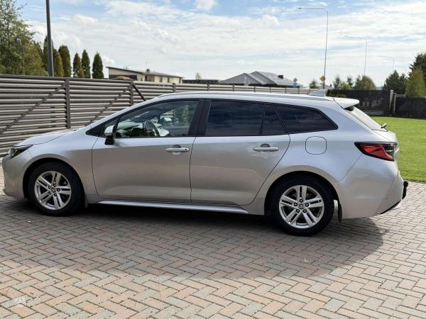 Pelēks Toyota Corolla 2022 Kauņa, ar dzinēja tilpumu 1.80 L un nobraukumu 350 tūkst. km par 12500 €, foto 6 vietnē AUTOMOTO.COM.LV