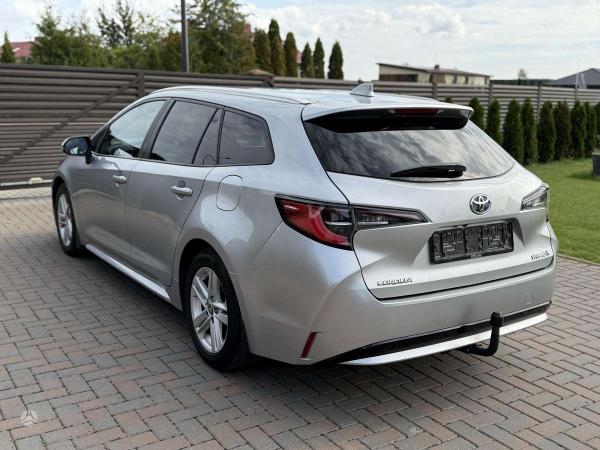 Pelēks Toyota Corolla 2022 Kauņa, ar dzinēja tilpumu 1.80 L un nobraukumu 350 tūkst. km par 12500 €, foto 7 vietnē AUTOMOTO.COM.LV