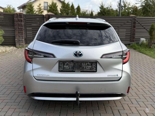 Pelēks Toyota Corolla 2022 Kauņa, ar dzinēja tilpumu 1.80 L un nobraukumu 350 tūkst. km par 12500 €, foto 8 vietnē AUTOMOTO.COM.LV