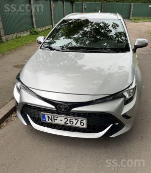 Серый Тойота Королла 2022 в Рига, объемом двигателя 1.20 л и пробегом 49 тыс. км за 16890 €, фото 4 на AUTOMOTO.COM.LV