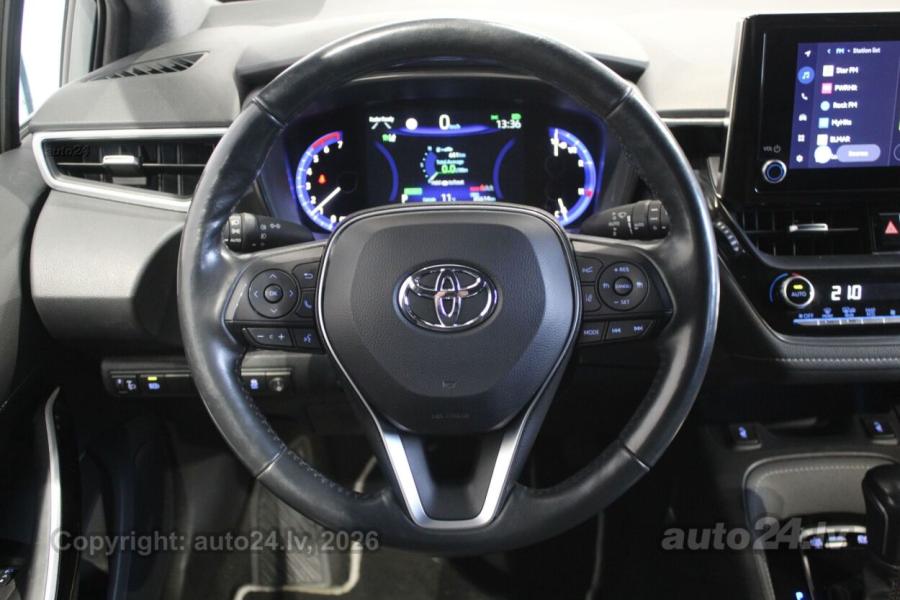 Grey Toyota Corolla 2023 in Tallinn, with an engine capacity of 1.80 L and mileage of 86 thousand km for 21990 €, photo 12 on AUTOMOTO.COM.LV