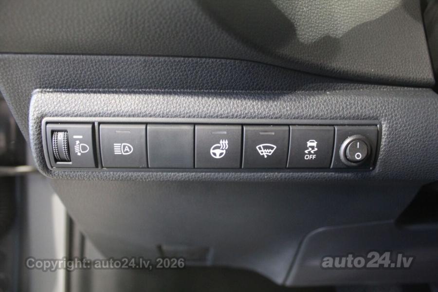 Grey Toyota Corolla 2023 in Tallinn, with an engine capacity of 1.80 L and mileage of 86 thousand km for 21990 €, photo 16 on AUTOMOTO.COM.LV