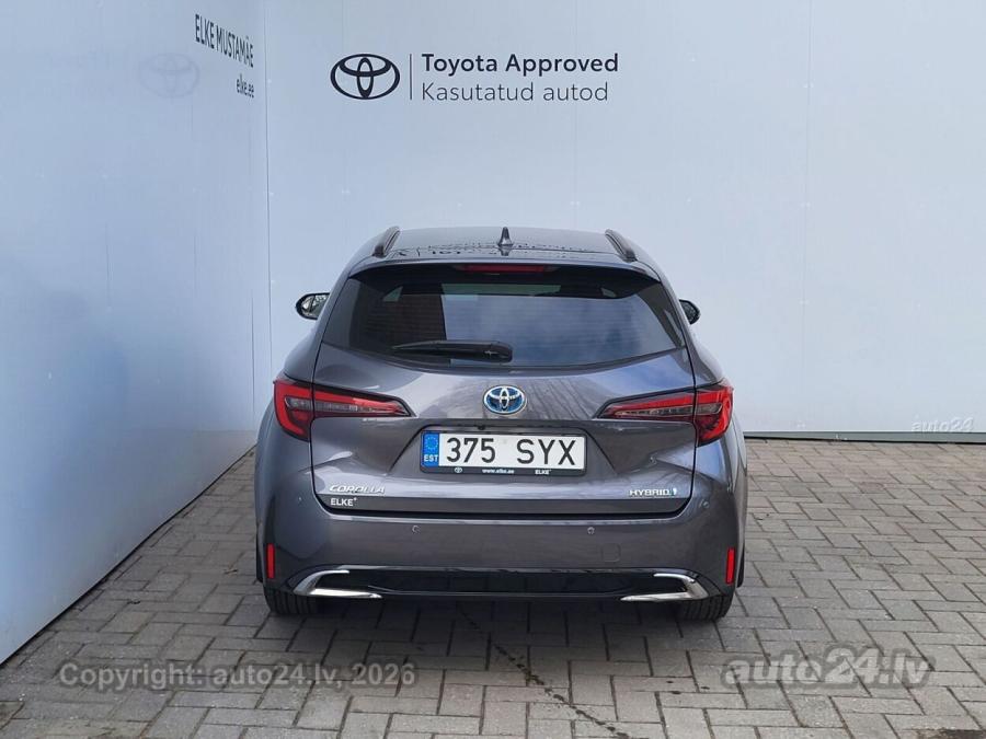 Pelēks Toyota Corolla 2023 Tallina, ar dzinēja tilpumu 1.80 L un nobraukumu 17 tūkst. km par 23495 €, foto 4 vietnē AUTOMOTO.COM.LV