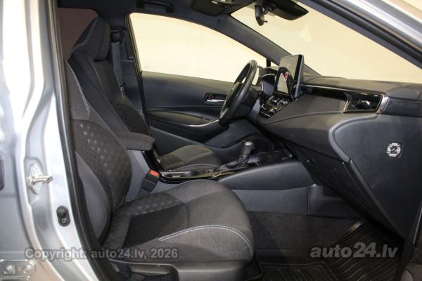 Pelēks Toyota Corolla 2023 Tallina, ar dzinēja tilpumu 1.80 L un nobraukumu 74 tūkst. km par 22490 €, foto 6 vietnē AUTOMOTO.COM.LV