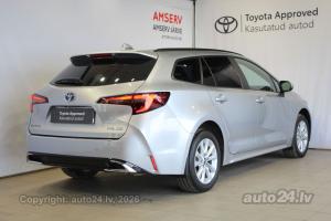 Pelēks Toyota Corolla 2023 Tallina, ar dzinēja tilpumu 1.80 L un nobraukumu 54 tūkst. km par 22690 €, foto 3 vietnē AUTOMOTO.COM.LV