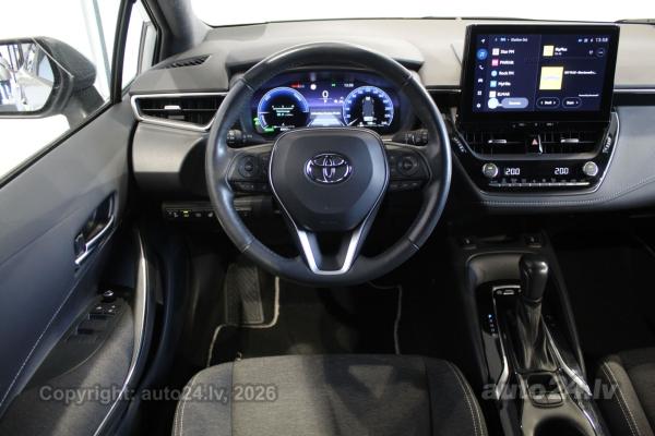 Pelēks Toyota Corolla 2023 Tallina, ar dzinēja tilpumu 1.80 L un nobraukumu 54 tūkst. km par 22690 €, foto 9 vietnē AUTOMOTO.COM.LV
