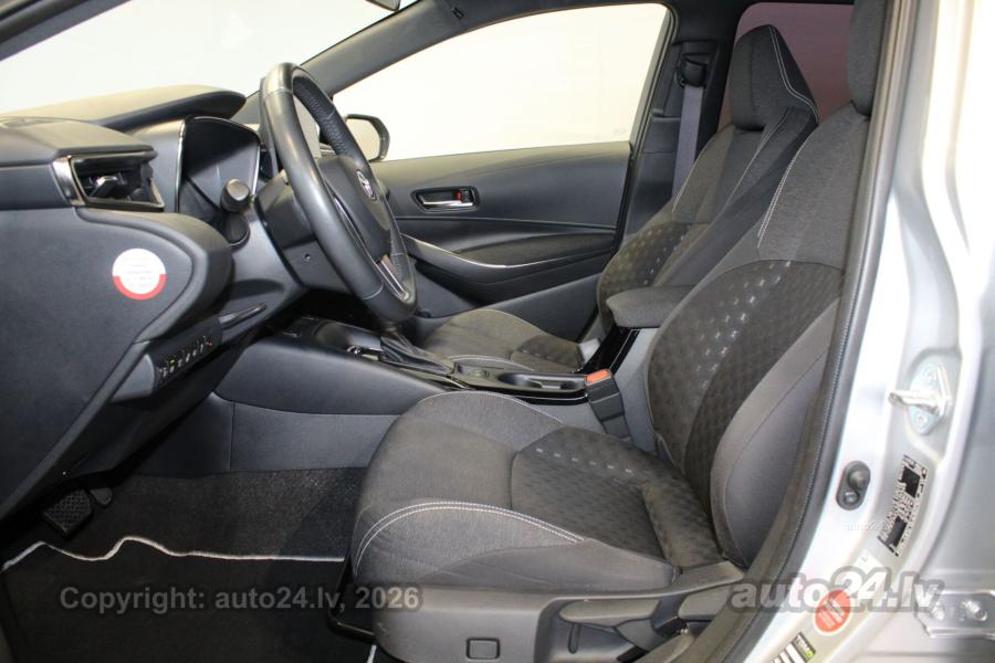 Pelēks Toyota Corolla 2023 Tallina, ar dzinēja tilpumu 1.80 L un nobraukumu 54 tūkst. km par 22690 €, foto 12 vietnē AUTOMOTO.COM.LV