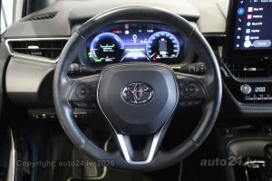 Pelēks Toyota Corolla 2023 Tallina, ar dzinēja tilpumu 1.80 L un nobraukumu 54 tūkst. km par 22690 €, foto 13 vietnē AUTOMOTO.COM.LV