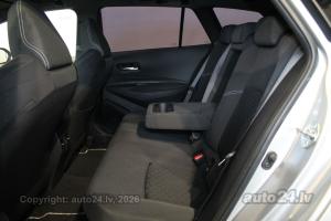 Pelēks Toyota Corolla 2023 Tallina, ar dzinēja tilpumu 1.80 L un nobraukumu 54 tūkst. km par 22690 €, foto 17 vietnē AUTOMOTO.COM.LV