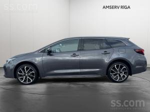 Pelēks Toyota Corolla 2023 Rīga, ar dzinēja tilpumu 1.80 L un nobraukumu 37 tūkst. km par 24900 €, foto 4 vietnē AUTOMOTO.COM.LV