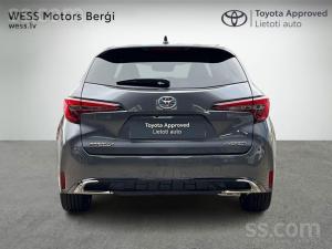 Pelēks Toyota Corolla 2023 Rīga, ar dzinēja tilpumu 1.80 L un nobraukumu 10 tūkst. km par 26990 €, foto 5 vietnē AUTOMOTO.COM.LV