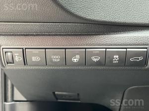 Pelēks Toyota Corolla 2023 Rīga, ar dzinēja tilpumu 1.80 L un nobraukumu 10 tūkst. km par 26990 €, foto 19 vietnē AUTOMOTO.COM.LV