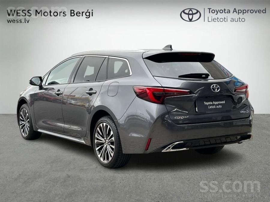 Pelēks Toyota Corolla 2023 Rīga, ar dzinēja tilpumu 1.80 L un nobraukumu 10 tūkst. km par 26990 €, foto 27 vietnē AUTOMOTO.COM.LV