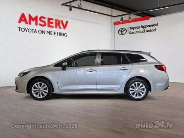 Pelēks Toyota Corolla 2023 Tallina, ar dzinēja tilpumu 1.80 L un nobraukumu 95 tūkst. km par 21490 €, foto 3 vietnē AUTOMOTO.COM.LV