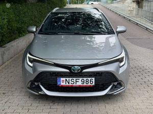 Grey Toyota Corolla 2023 in Vilnius, with an engine capacity of 2.00 L and mileage of 81 thousand km for 22250 €, photo 9 on AUTOMOTO.COM.LV