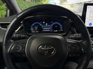 Grey Toyota Corolla 2023 in Vilnius, with an engine capacity of 2.00 L and mileage of 81 thousand km for 22250 €, photo 12 on AUTOMOTO.COM.LV