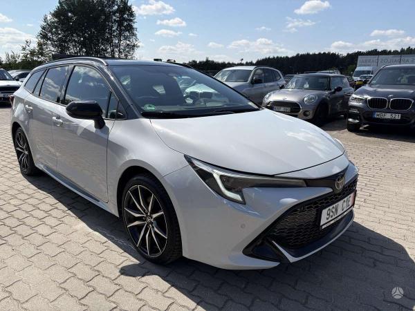 Pelēks Toyota Corolla 2023 Viļņa, ar dzinēja tilpumu 1.99 L un nobraukumu 180 tūkst. km par 19900 €, foto 9 vietnē AUTOMOTO.COM.LV