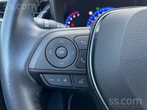 Pelēks Toyota Corolla 2023 Rīga, ar dzinēja tilpumu 1.80 L un nobraukumu 76 tūkst. km par 26590 €, foto 22 vietnē AUTOMOTO.COM.LV