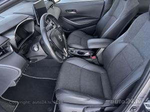 Grey Toyota Corolla 2023 in Tallinn, with an engine capacity of 1.80 L and mileage of 86 thousand km for 21490 €, photo 8 on AUTOMOTO.COM.LV