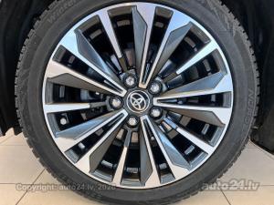 Grey Toyota Corolla 2023 in Tallinn, with an engine capacity of 1.80 L and mileage of 86 thousand km for 21490 €, photo 22 on AUTOMOTO.COM.LV